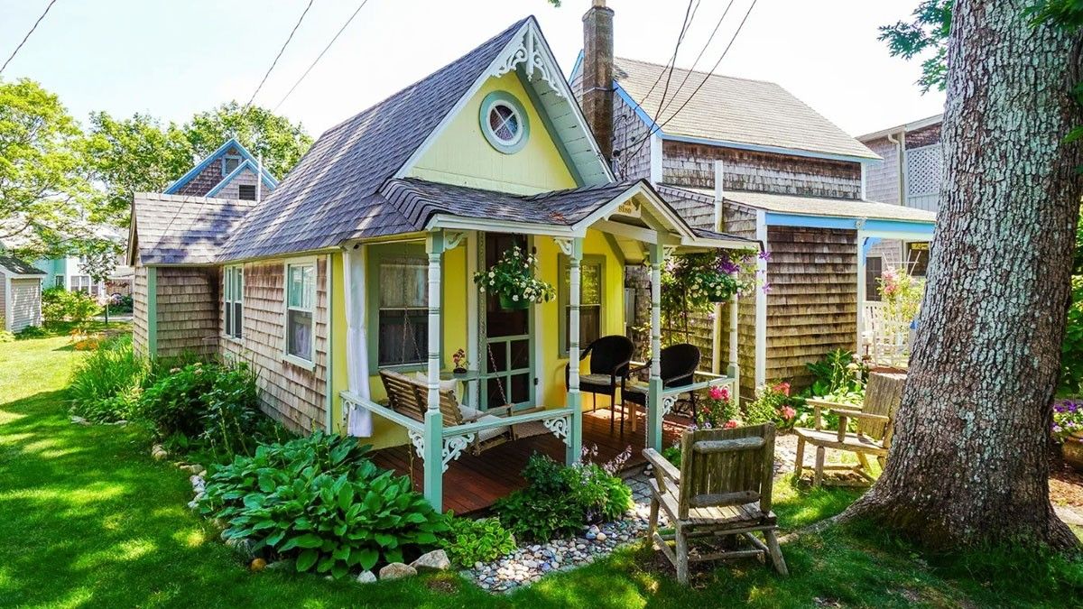 Live Large in One of These 5 Cute Tiny Houses | Really Rather Fun ...